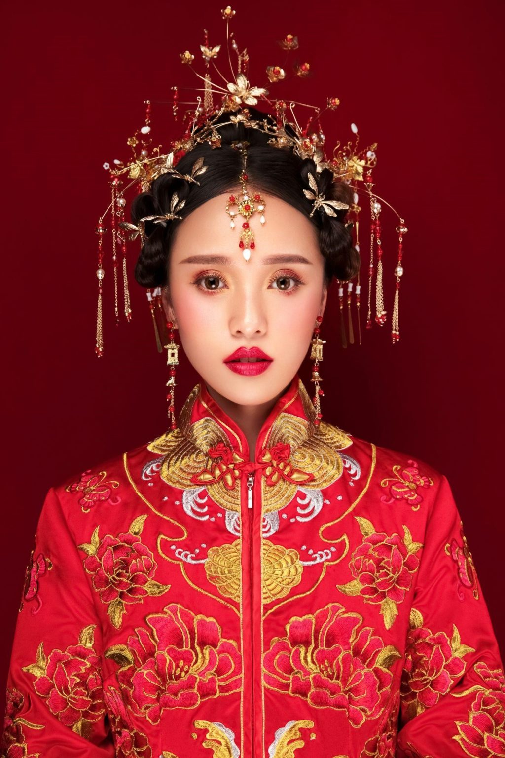 Unraveling the Threads of History: Silk as a Cultural Symbol - Brindy Silk